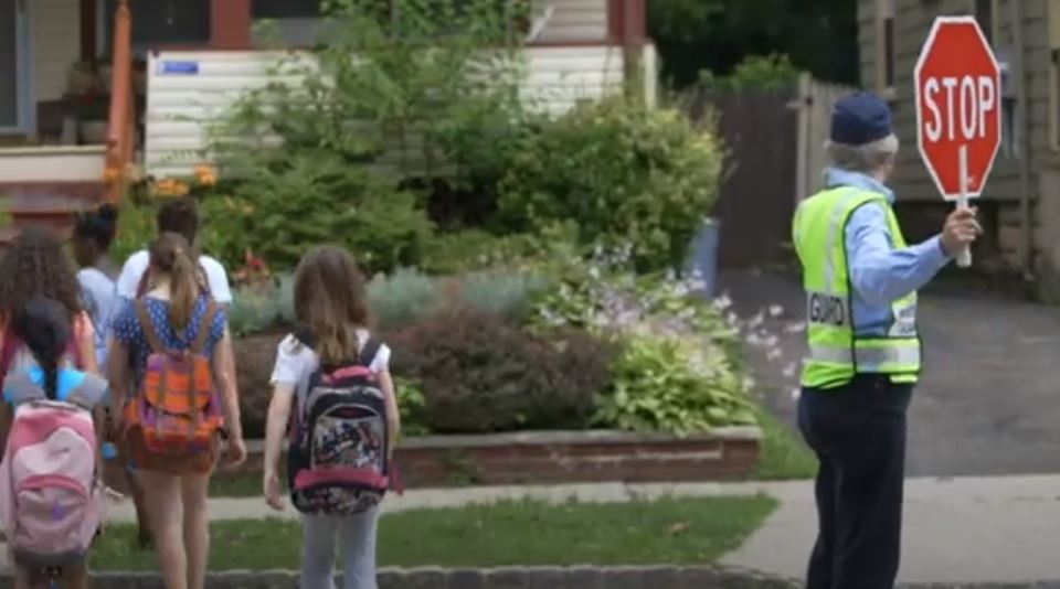 8 Steps of the Crossing Guard Procedure – EZ Ride | New Jersey Shuttle ...